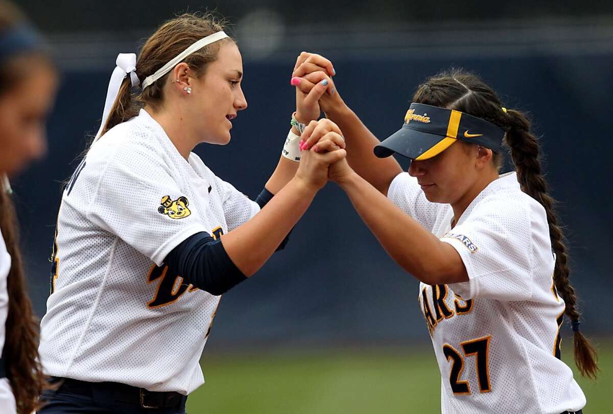 Cal tops Washington, 1 win away from World Series