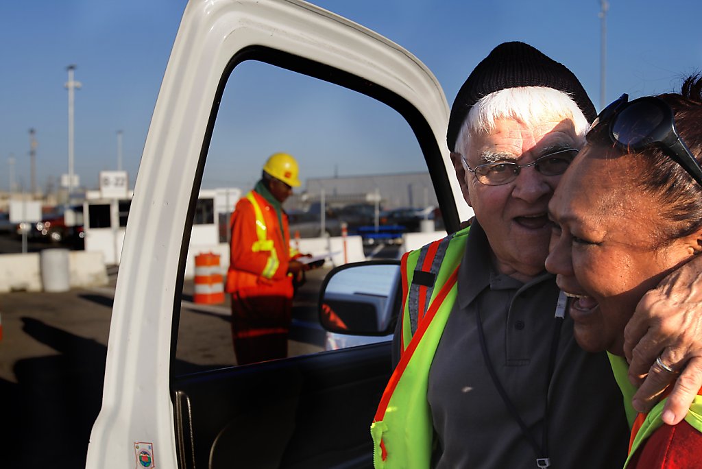 Longshoreman has kept cargo moving for 56 years
