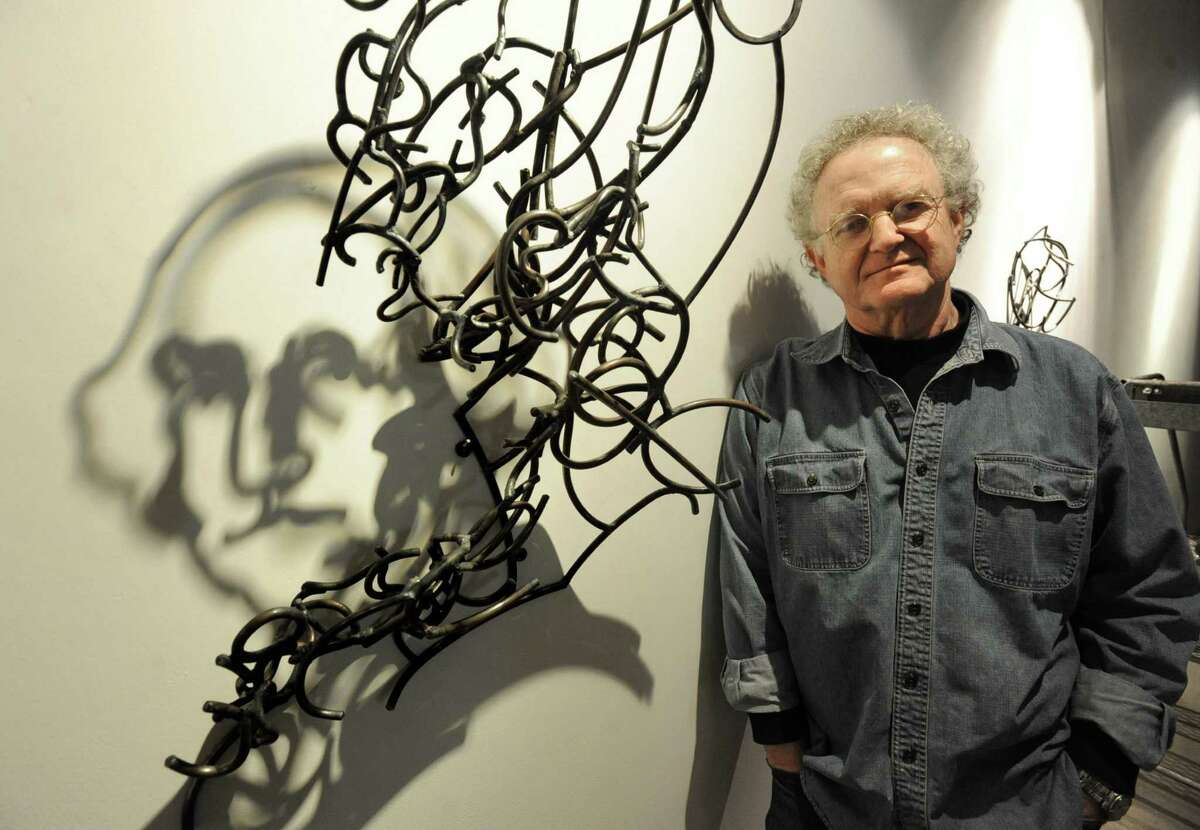 An art made of substance and shadows