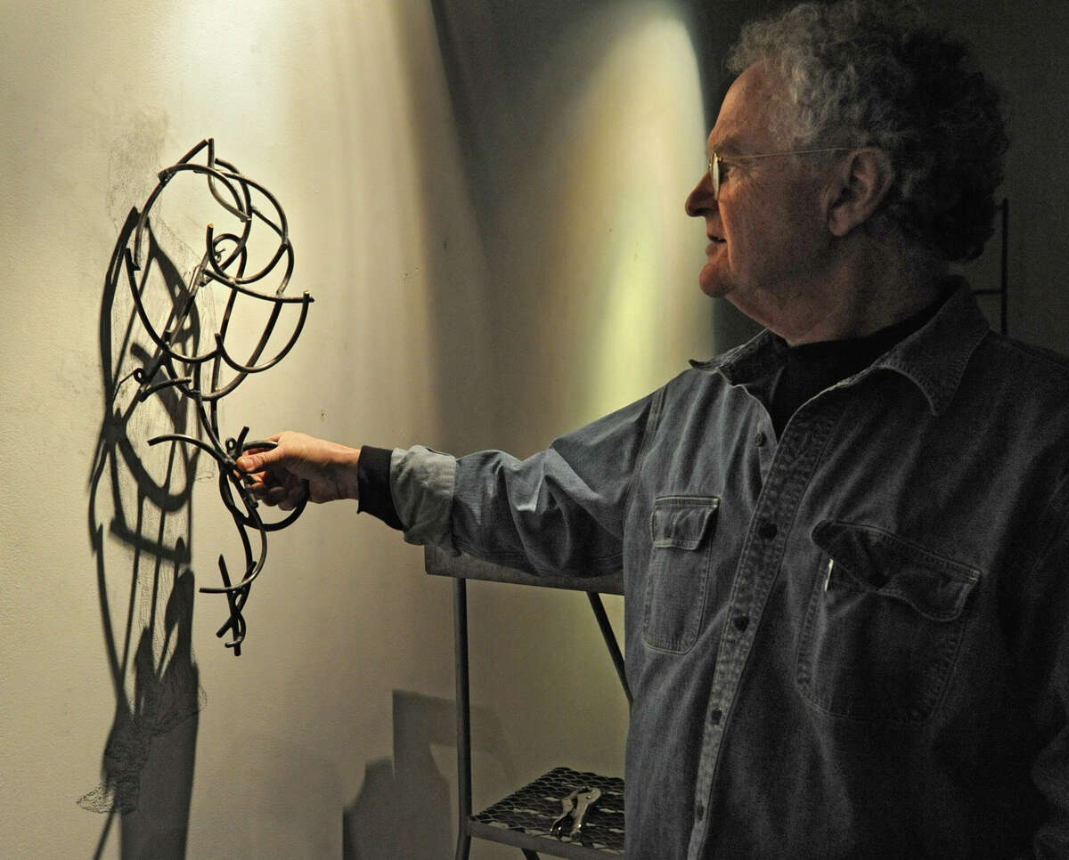 An art made of substance and shadows