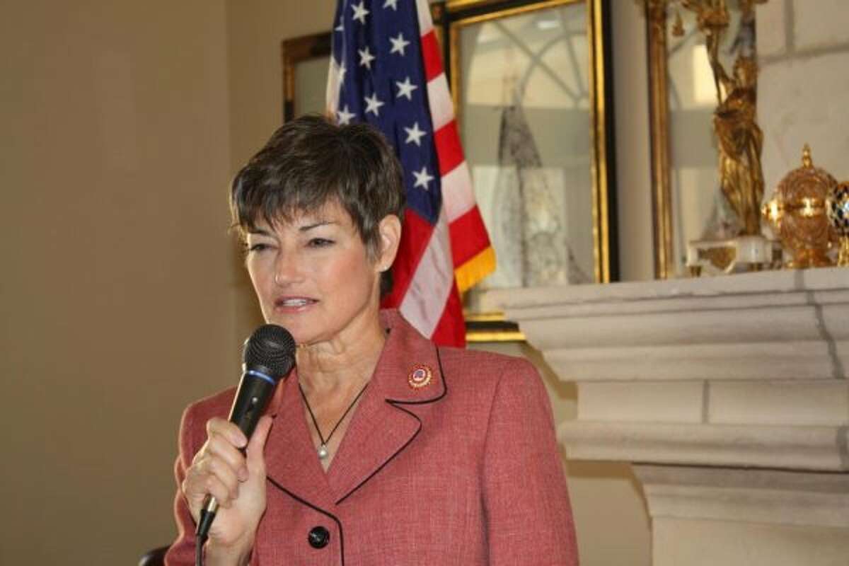 Wentworth will face Campbell; Jones out