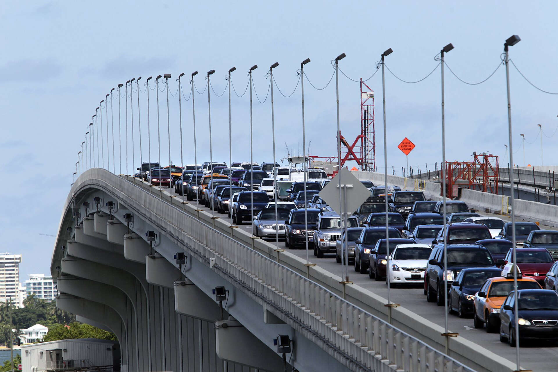 Are bath salts to blame for face-eater's attack?