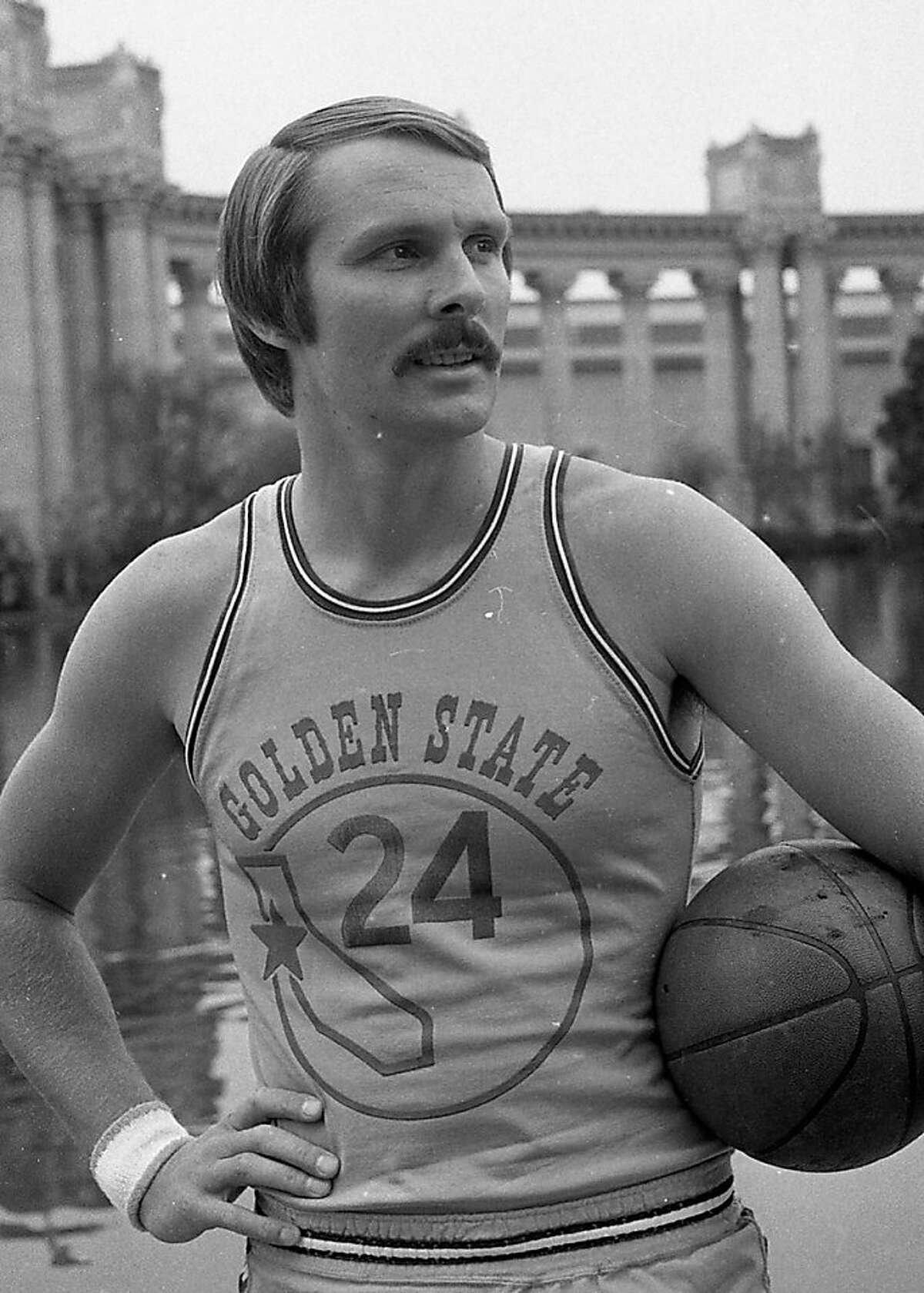 Let's Go to the Morgue!: Warriors in 'The City'