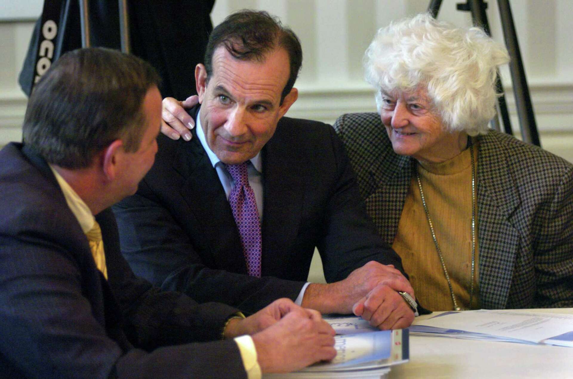 Stewart's Shops leader dies