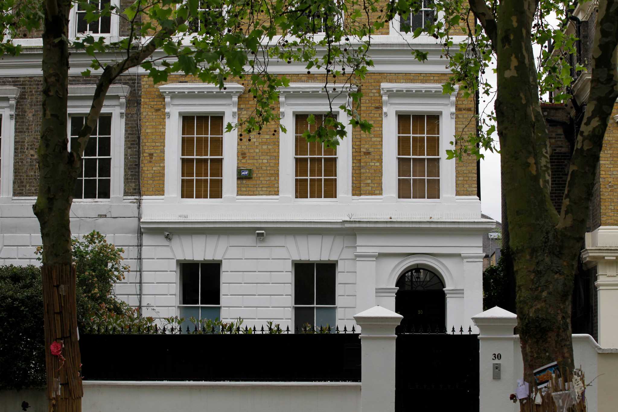 Winehouse's family to sell singer's London home