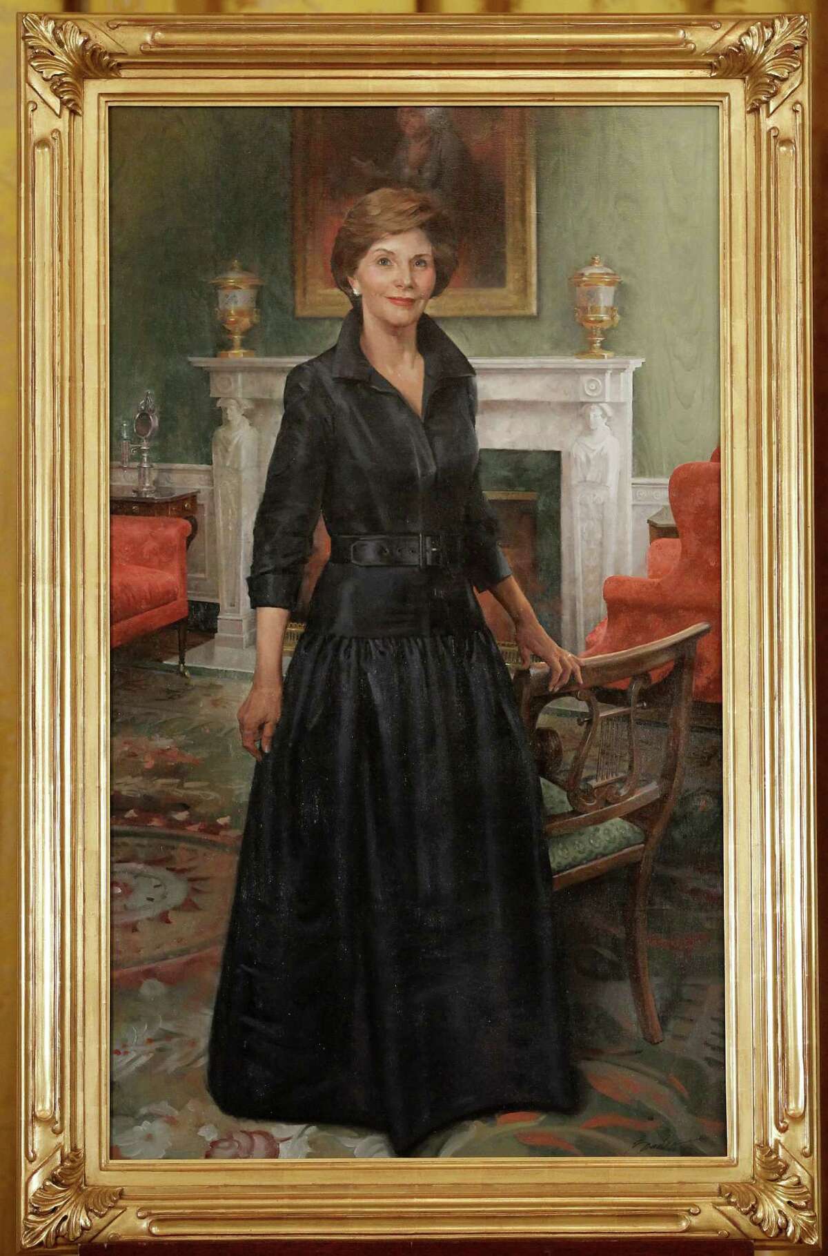 Bush to remain in Houston hospital for cough