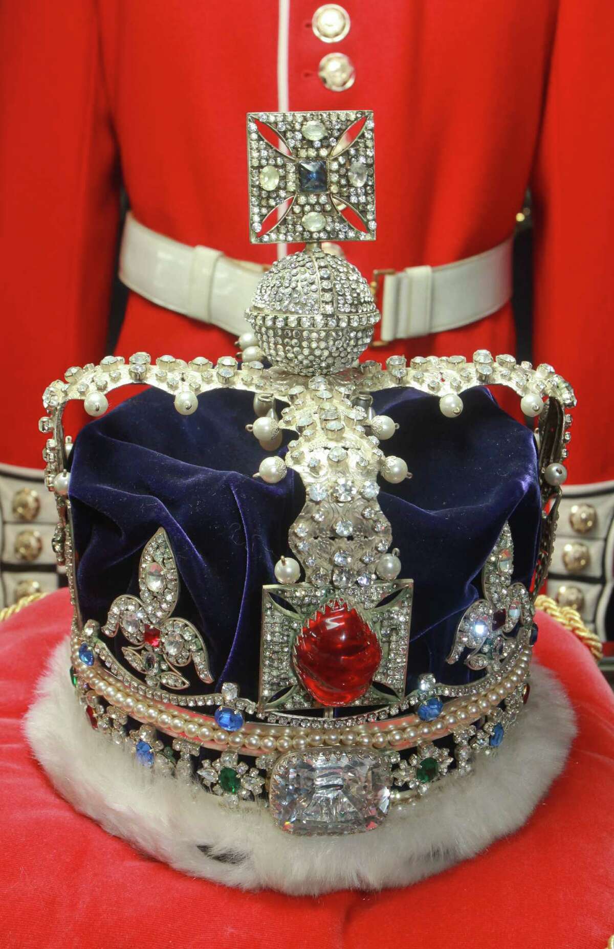 Houston jeweler's sparkling tribute