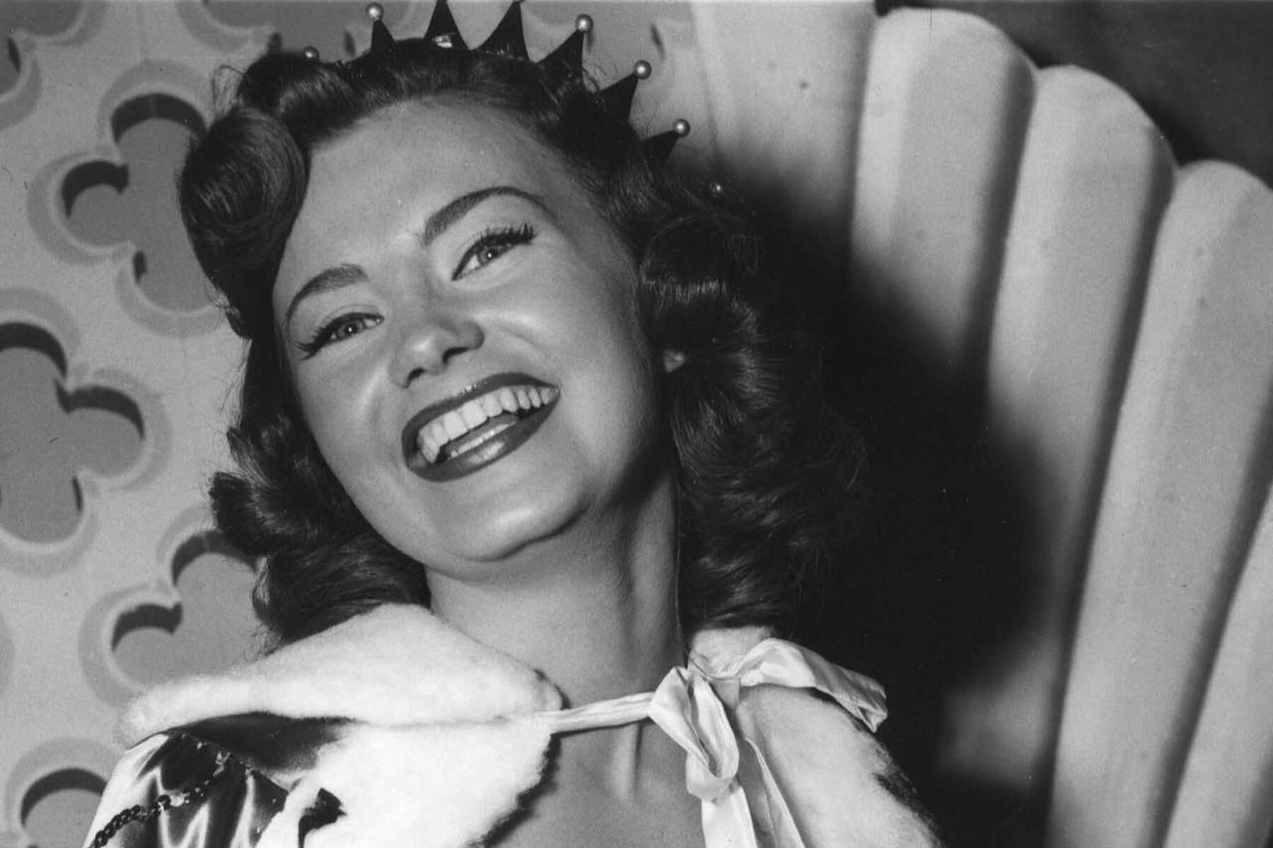 Myrna Hansen's Instagram, Twitter & Facebook on IDCrawl