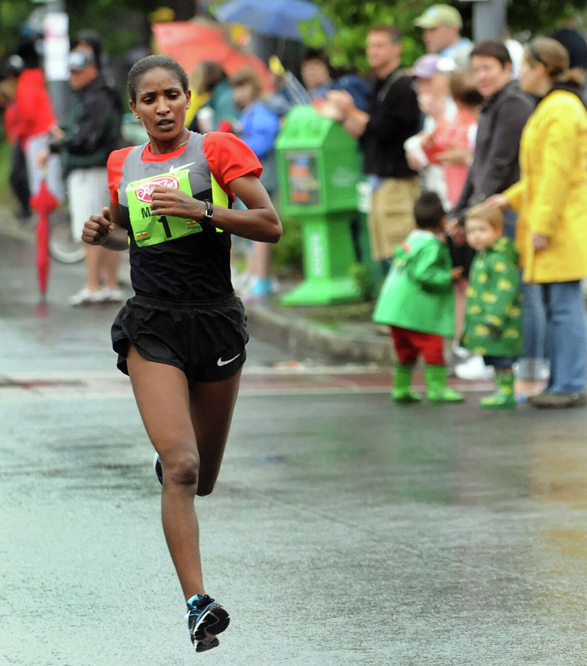 Daska repeats as Freihofer's winner (with photos, videos, complete results)