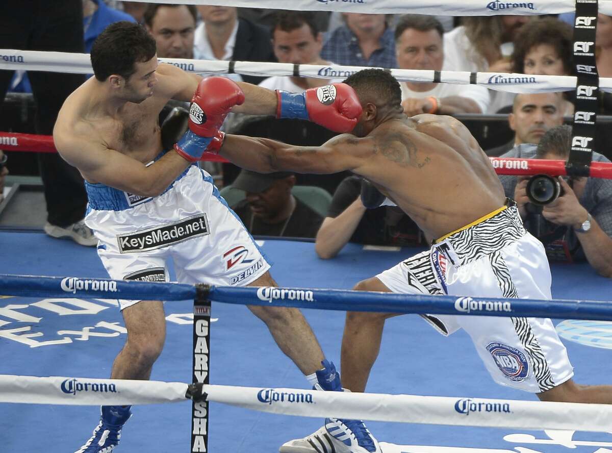 S.A. hopes big fight starts a trend