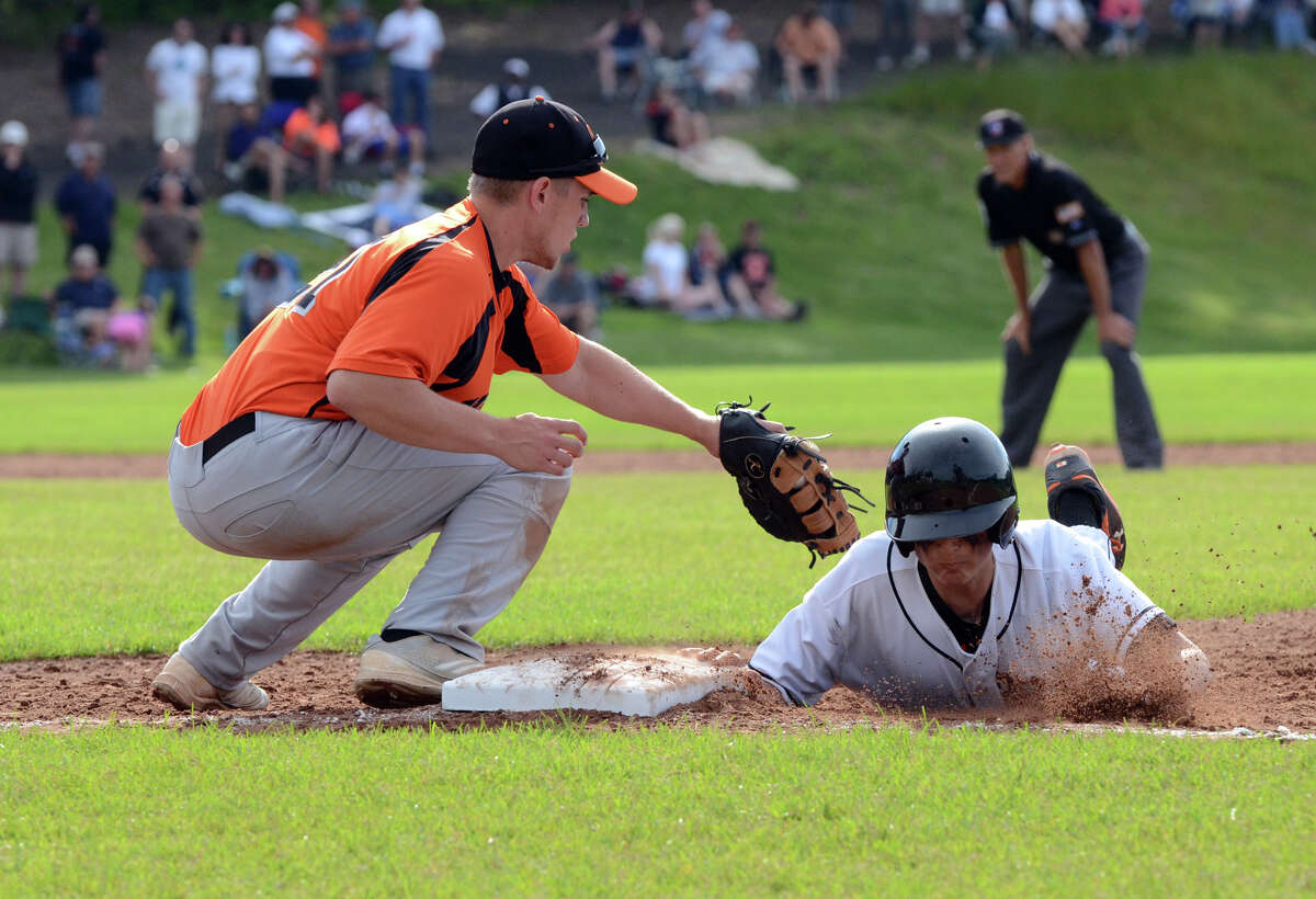 Shelton turns back Ridgefield baseball in LL quarterfinals