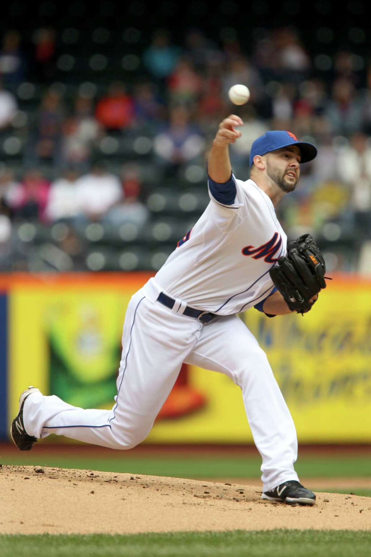 One bad toss dooms Mets