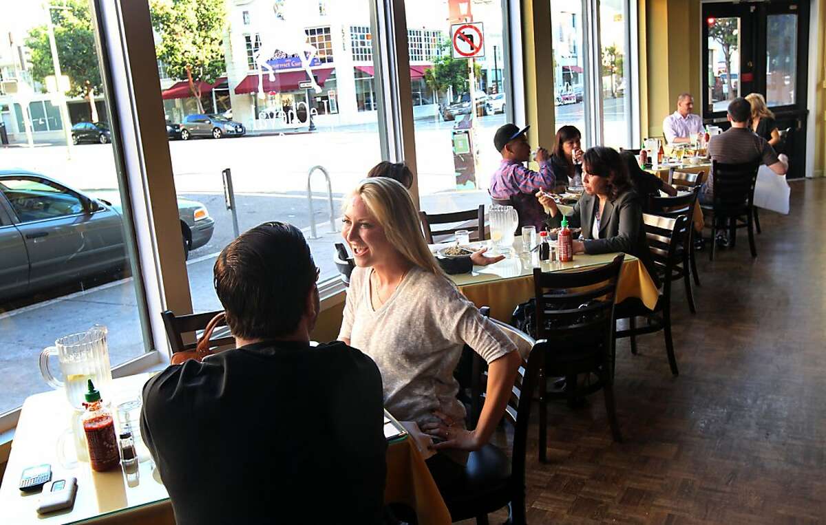 Le Cheval review: Oakland restaurant reopens