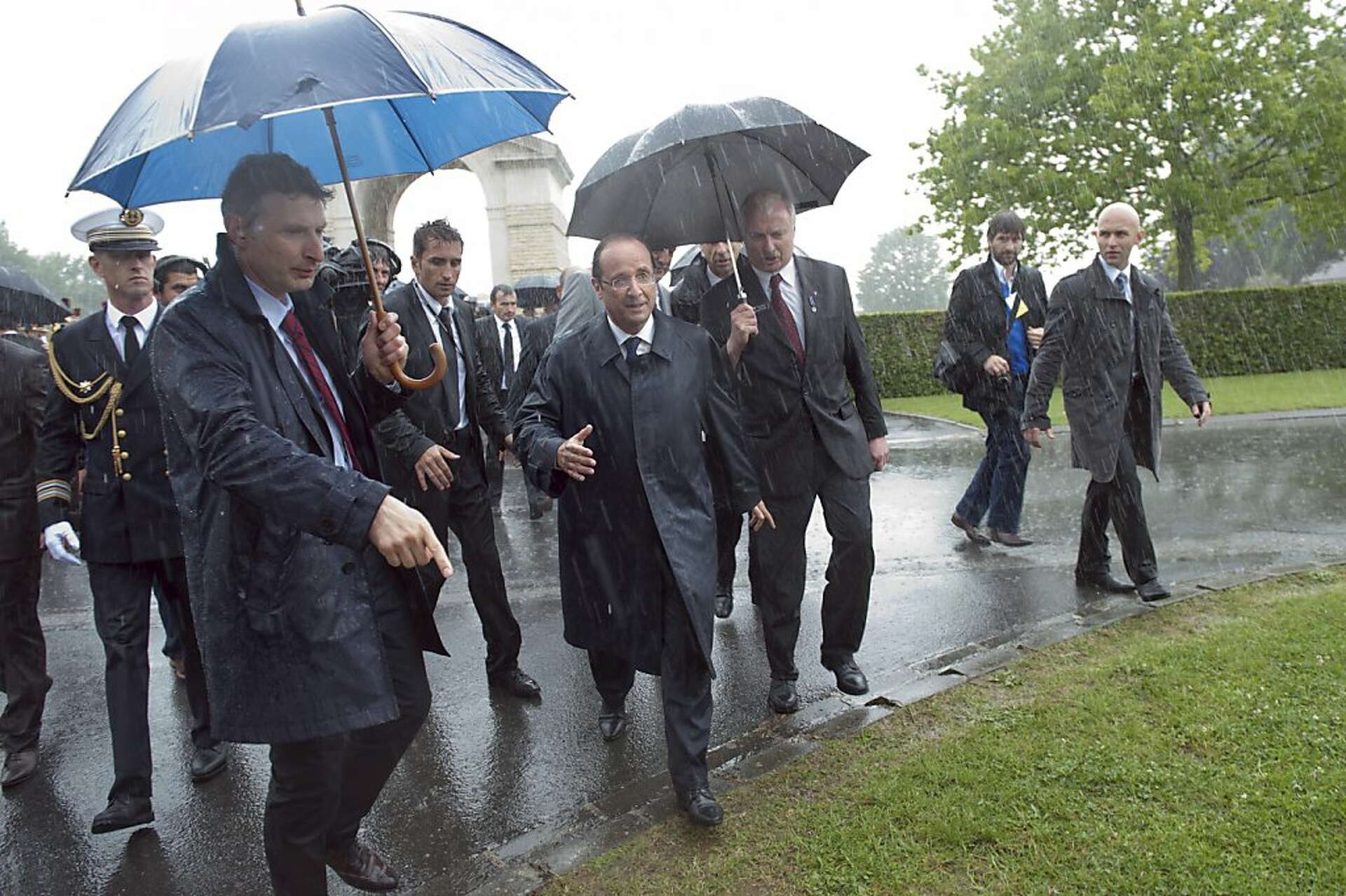 France: Statue honors D-Day's junior U.S. officers