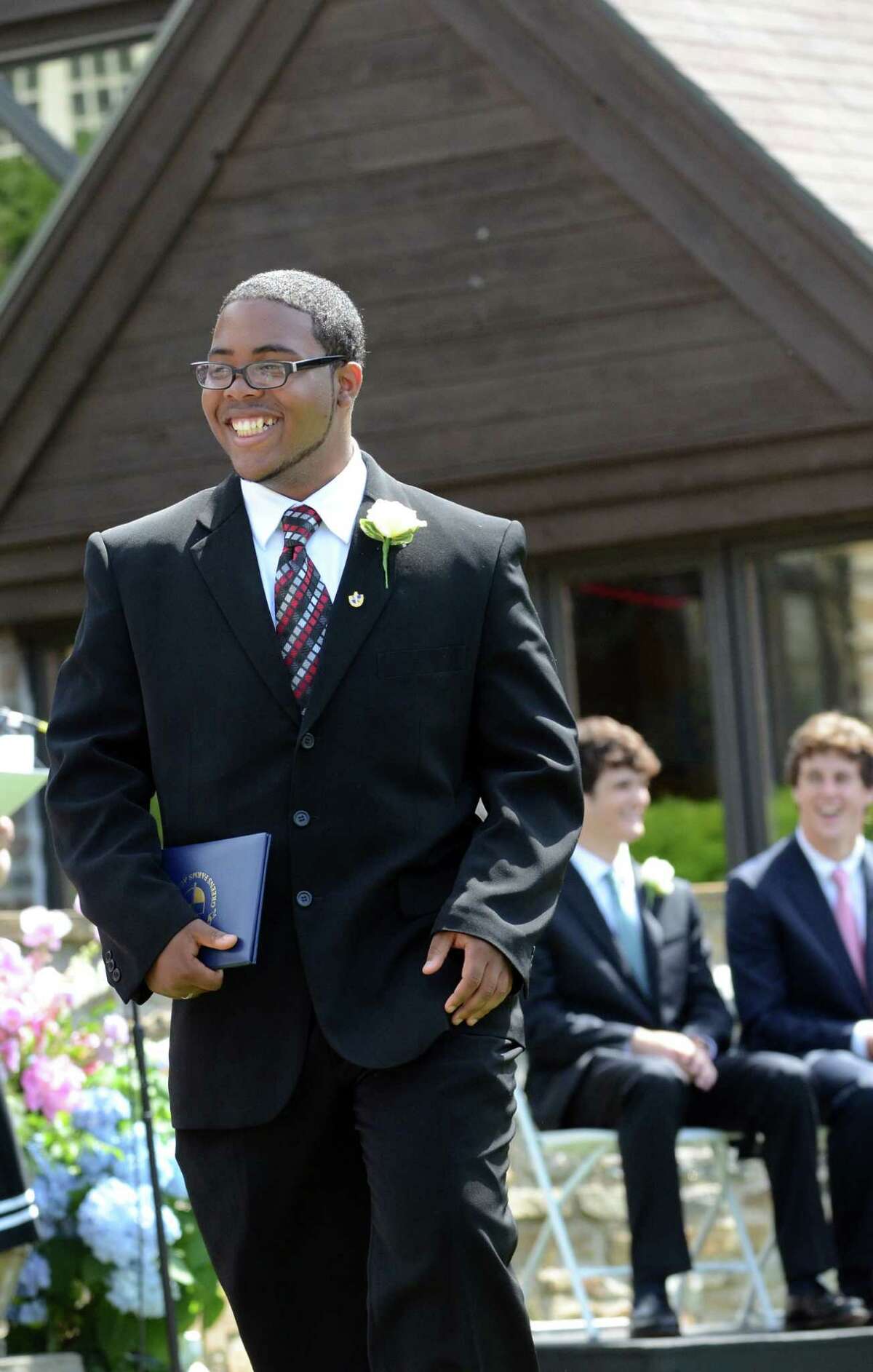 Greens Farms Academy grads urged to explore the world