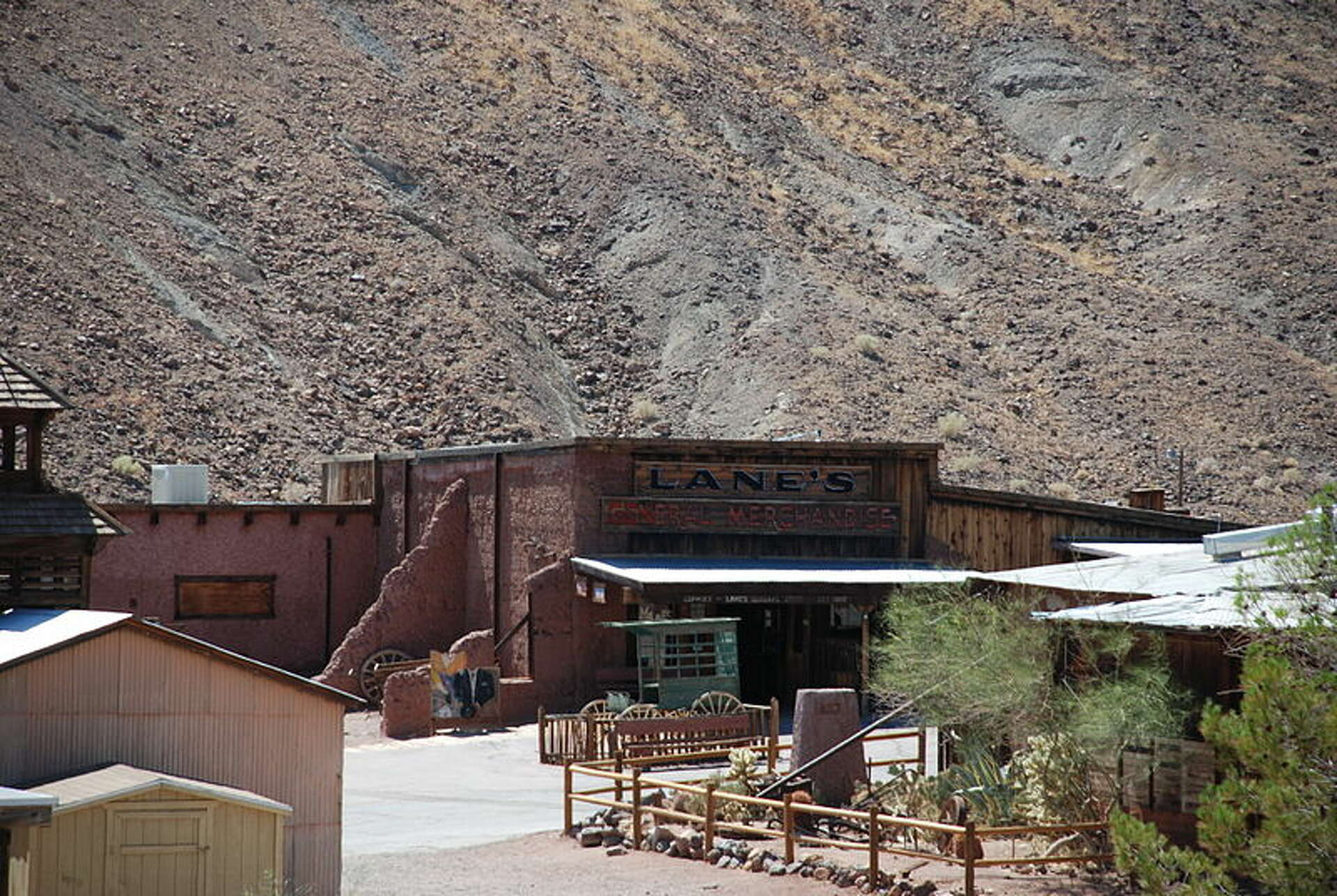 Road trips you can take to California ghost towns and abandoned places