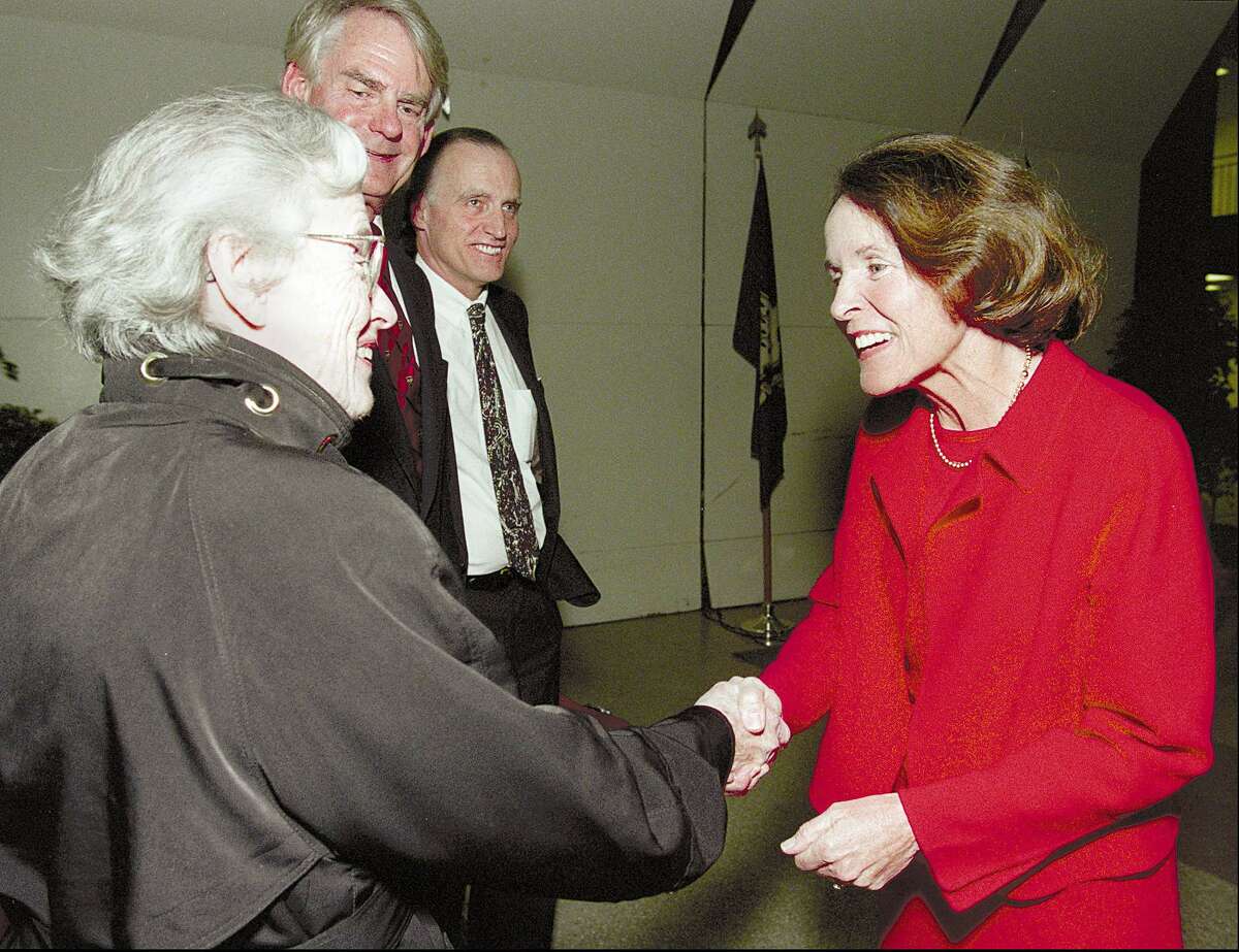 Pioneering former First Selectman Ruth Sims dies