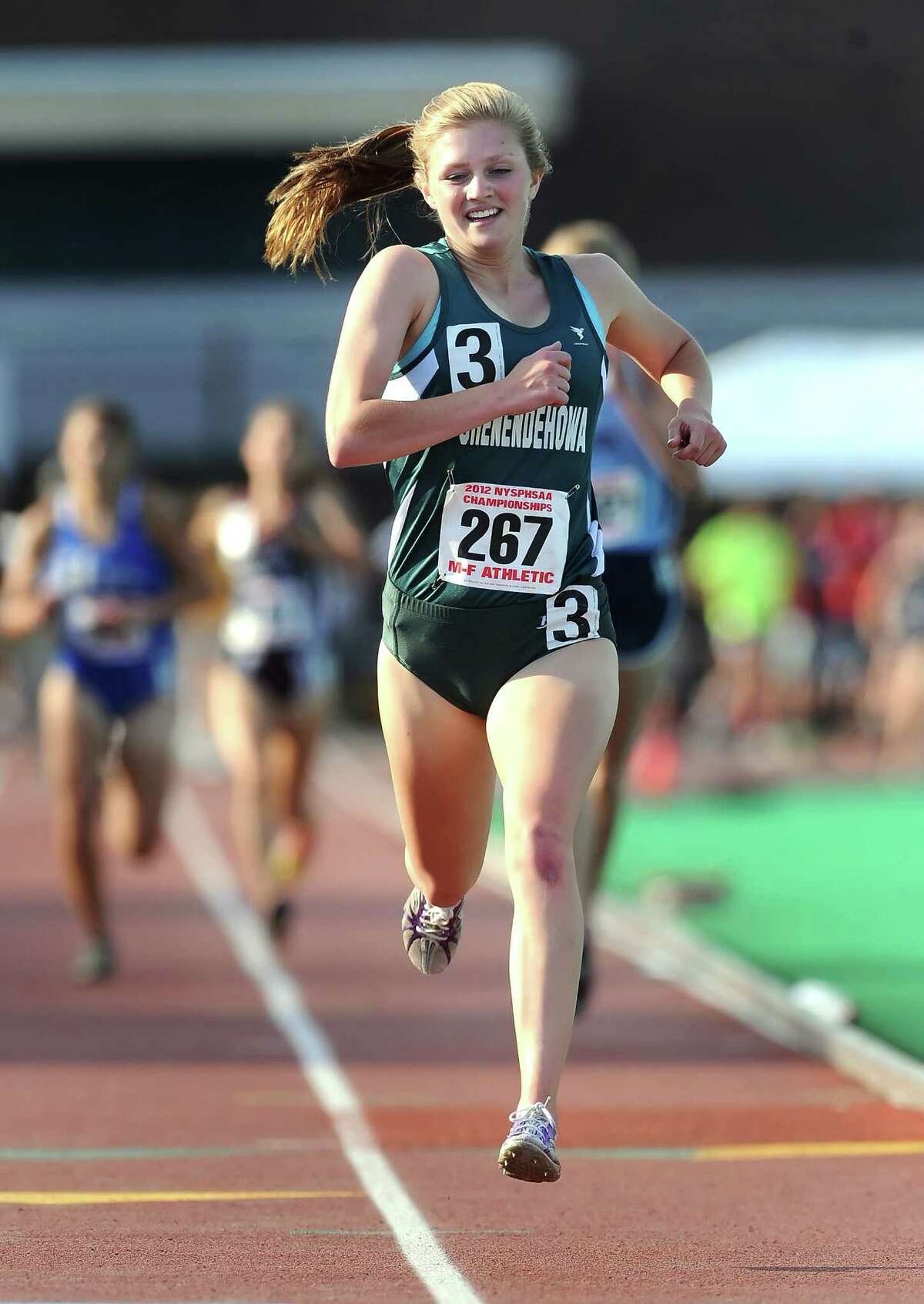 Shapiro is triple jump champ