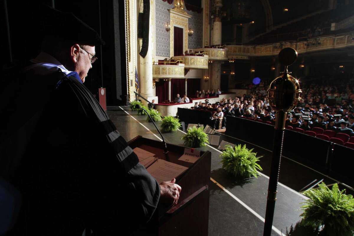 Union Graduate College commencement
