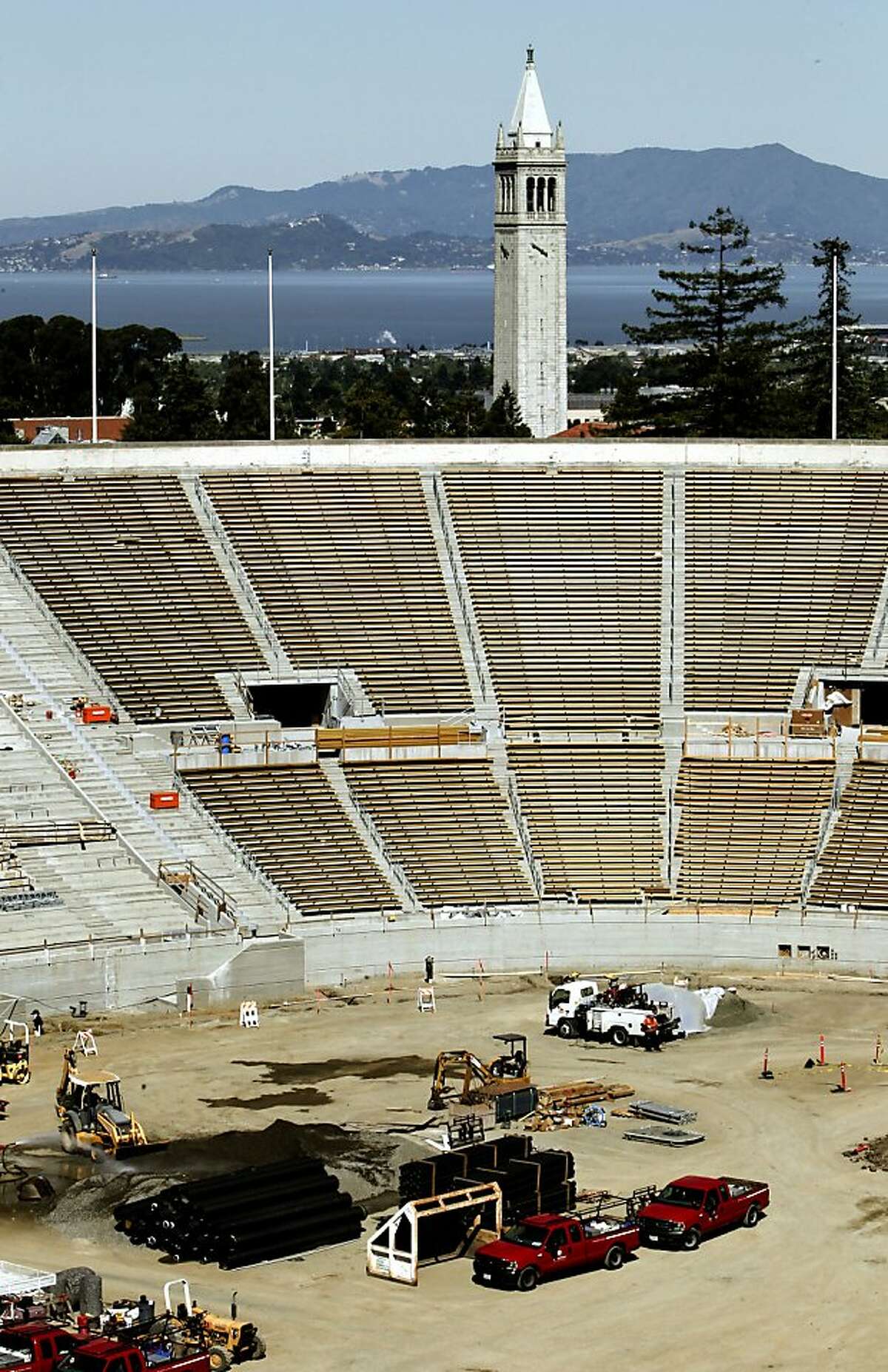 Cal Memorial Stadium opening doubts