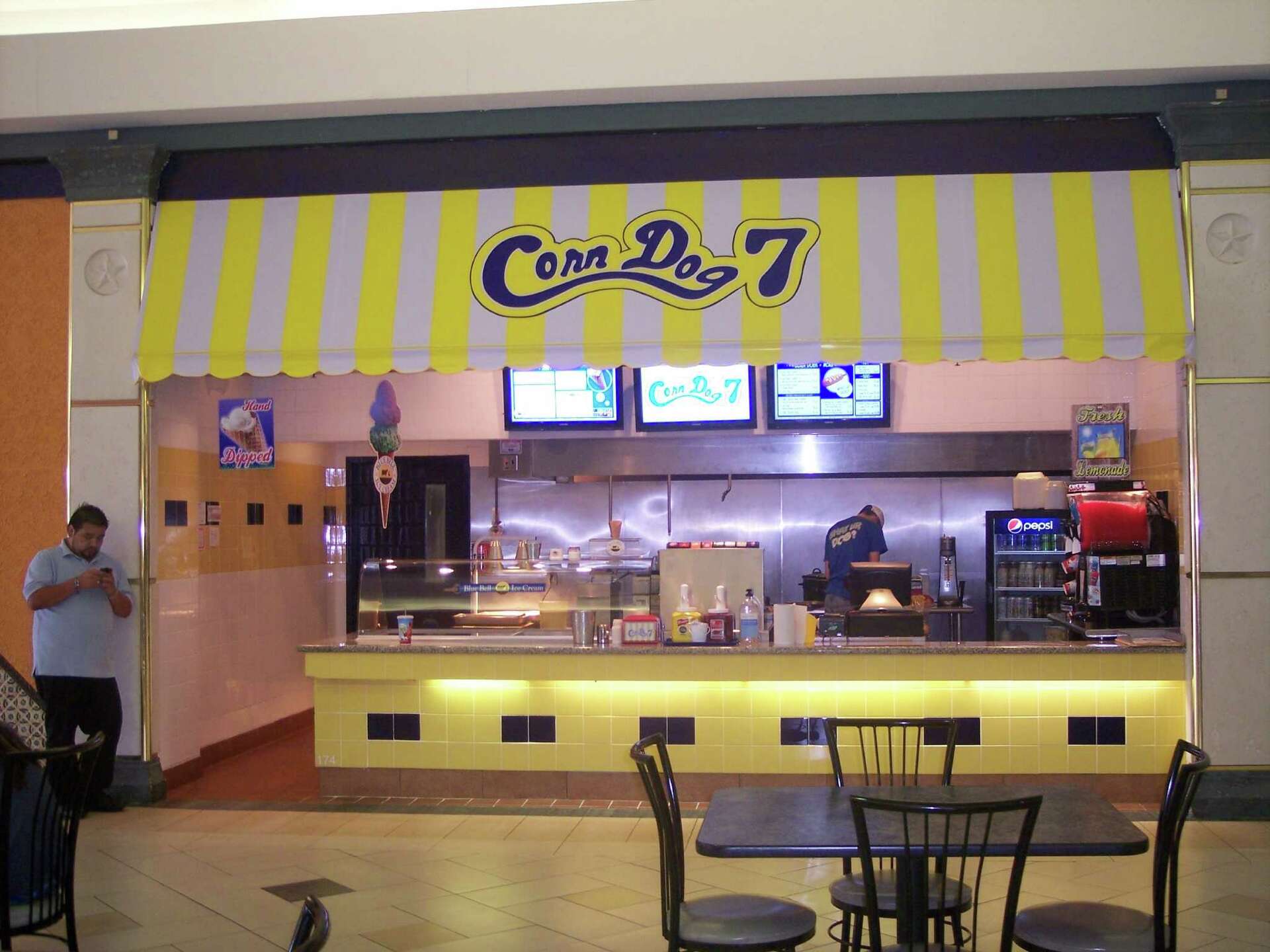 Corn Dog 7 returns to Central Mall