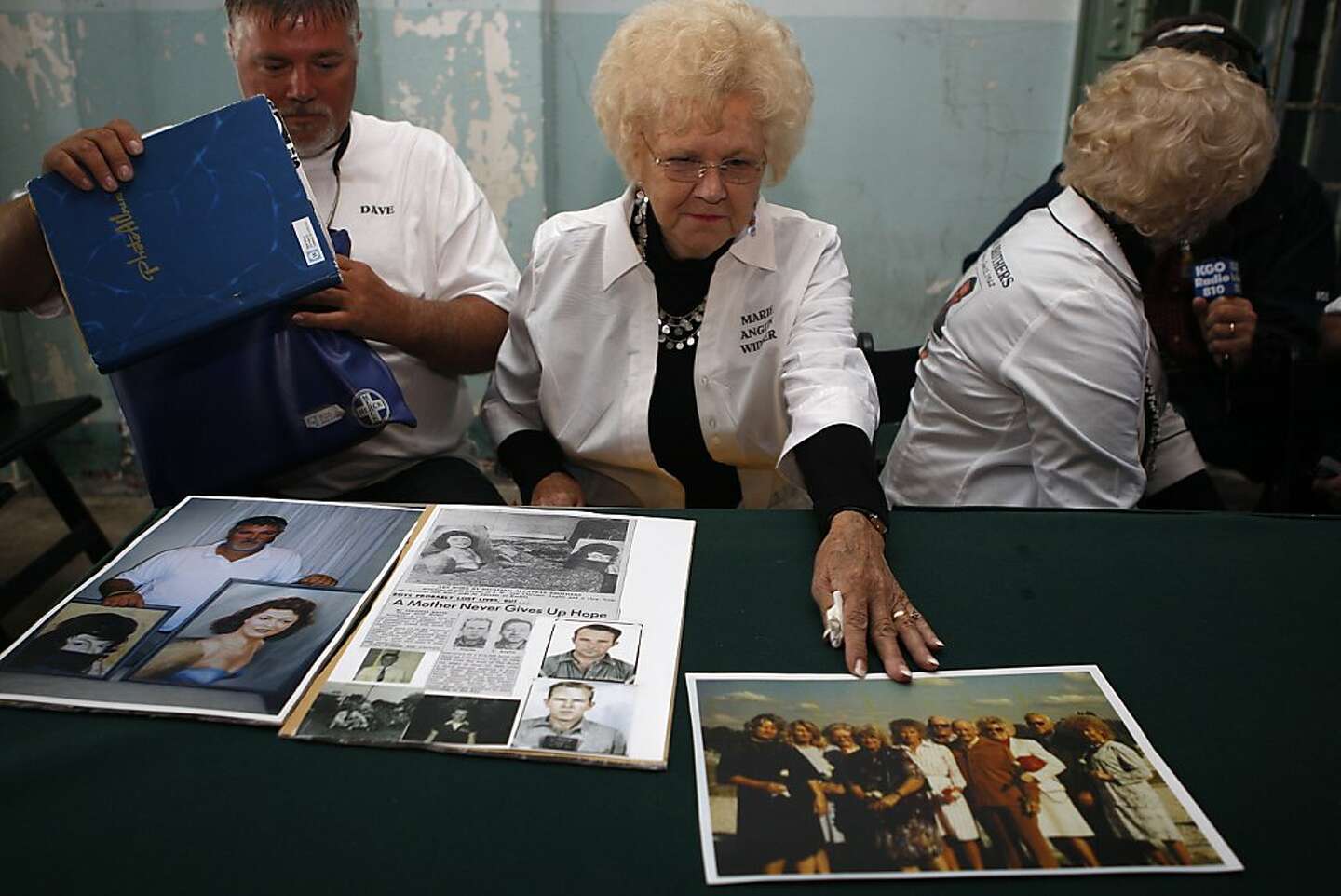 Does this photo prove John and Clarence Anglin survived their 1962 ...