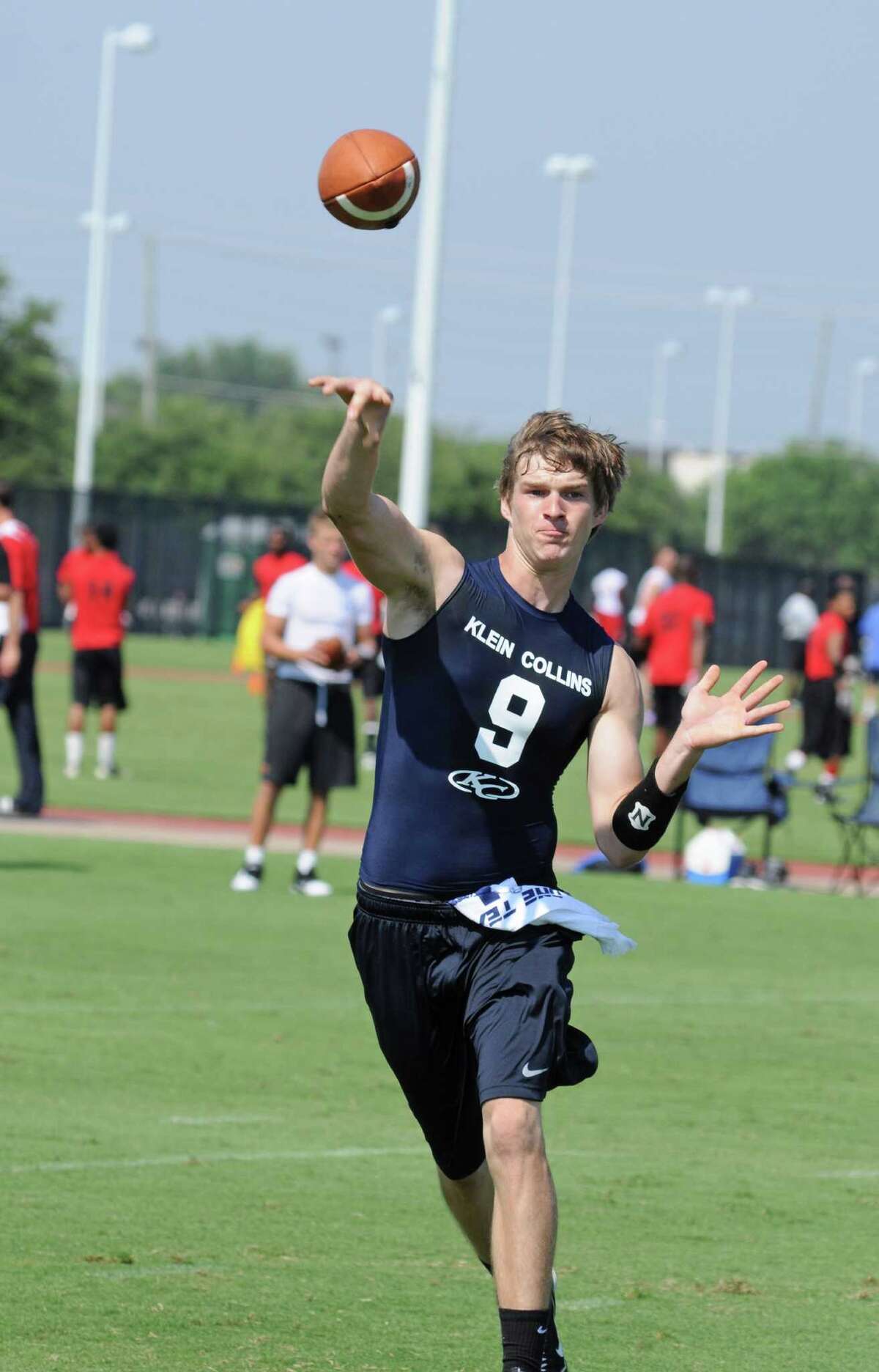 7-on-7 Football: Tigers grab berth to state