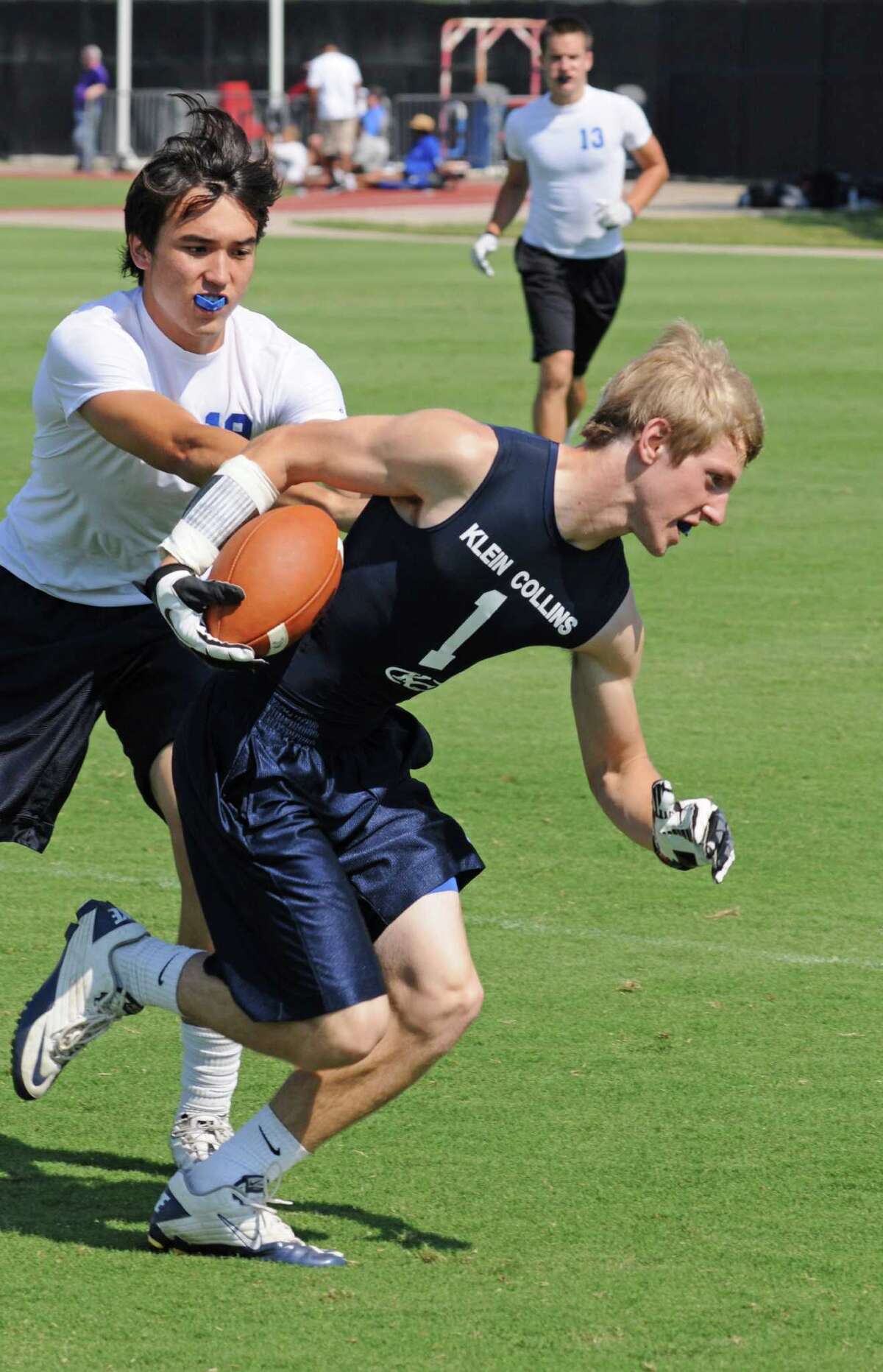 7-on-7 Football: Tigers grab berth to state