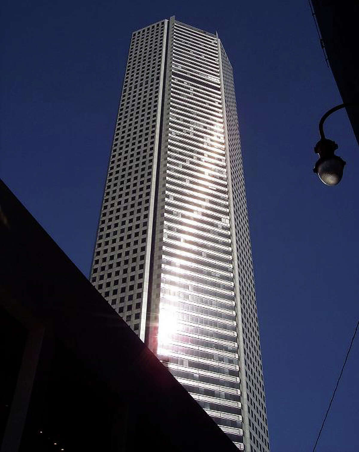 See how Houston stacks up among U.S.' tallest towers