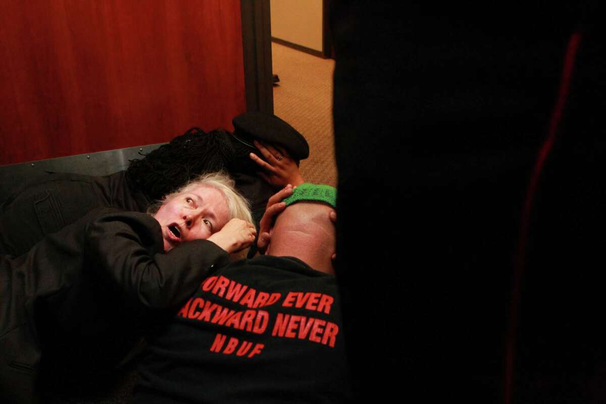 Teen in Houston beating video arrested on suspicion of burglary