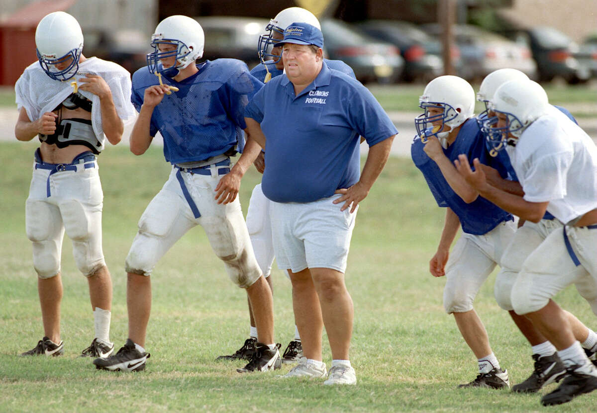 Lehnhoff to retire after 38 years at SCUCISD