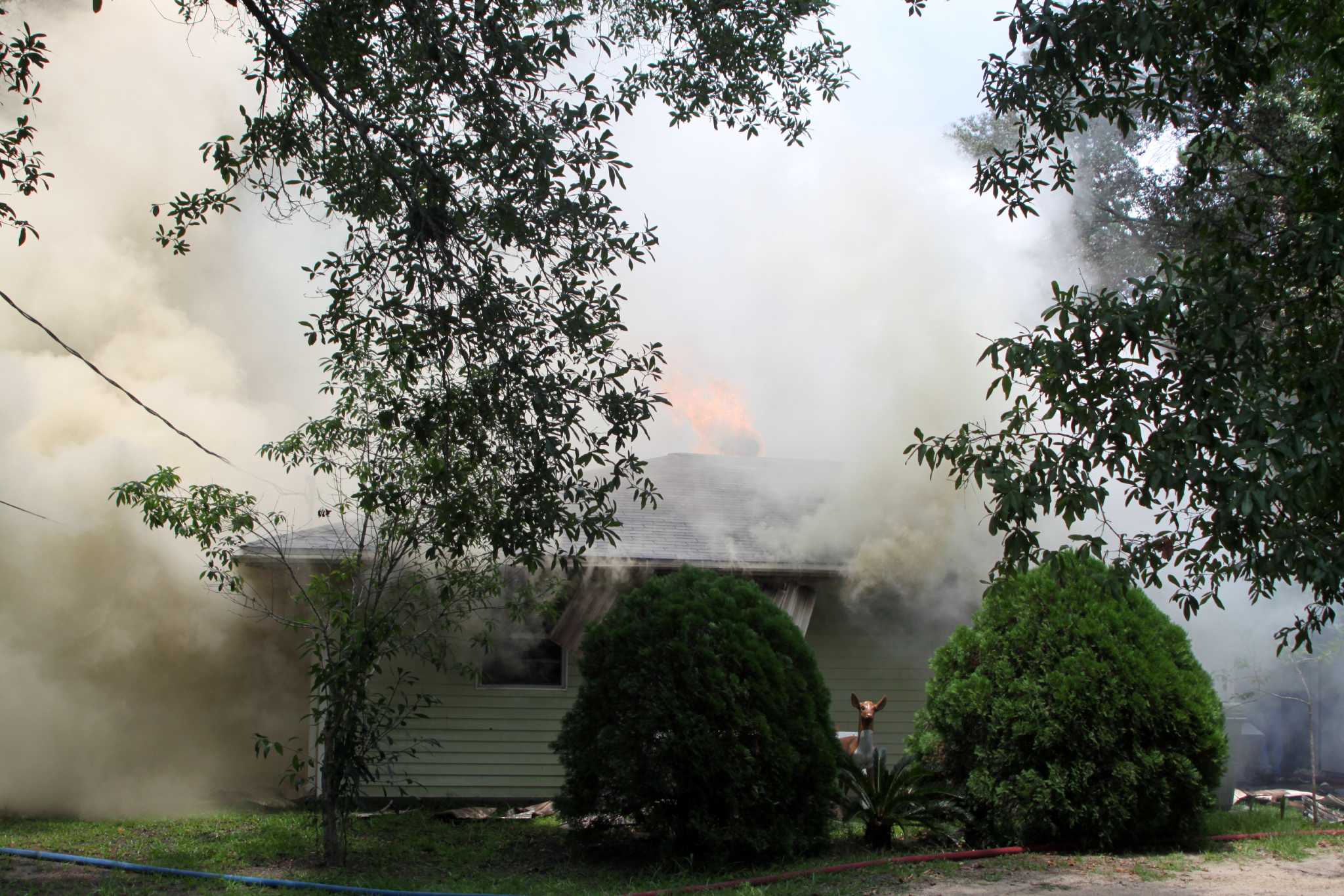 Fire destroys Silsbee home