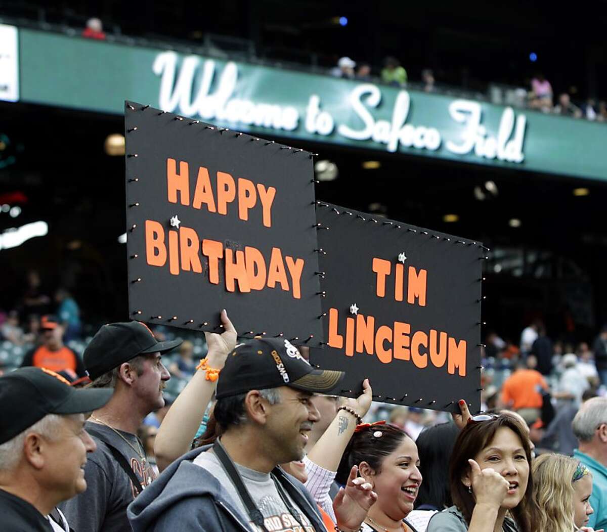 Tim Lincecum looks for boost in 1st Seattle start