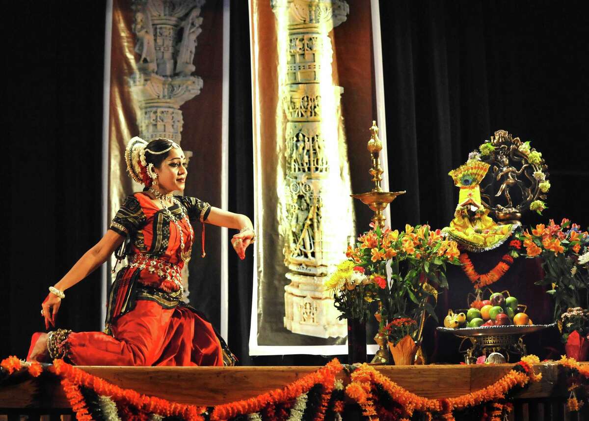 Indian dance performed in Danbury