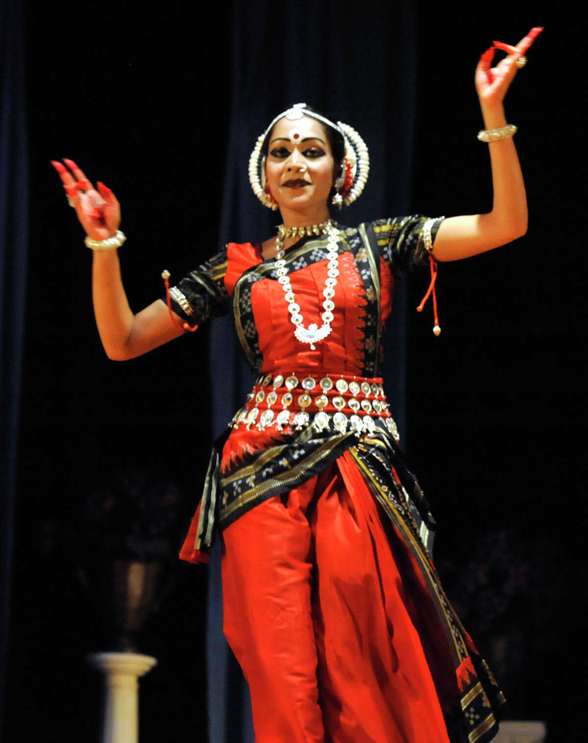 Indian dance performed in Danbury