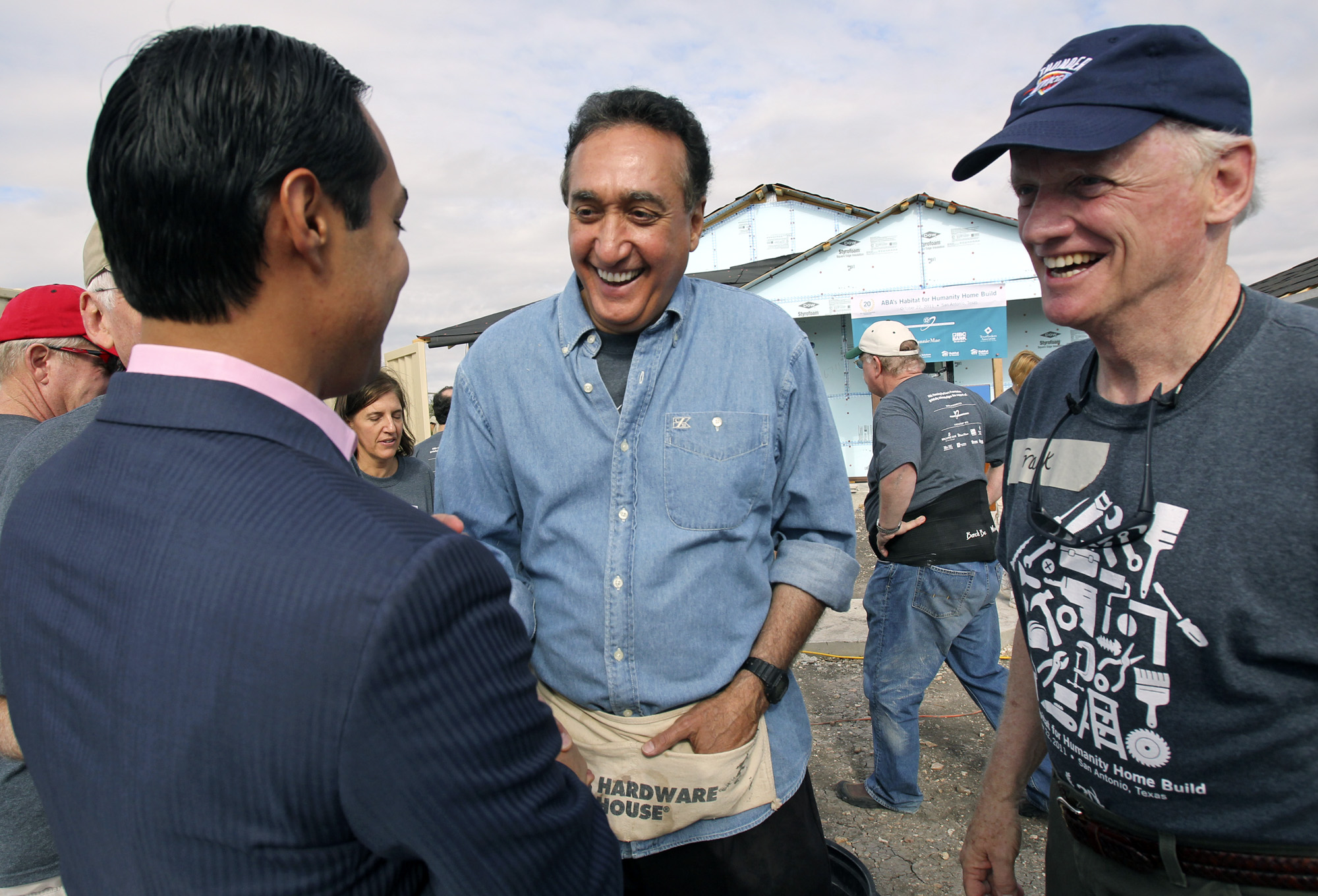 San Antonio's Cisneros opens up about cancer battle