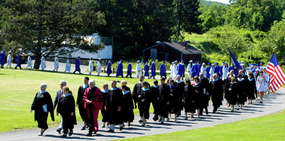Class of '12 bids farewell to Shepaug