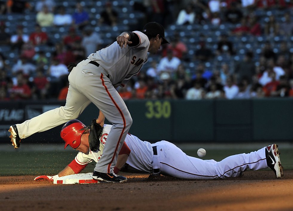 Matt Cain far from perfect, but gets the win
