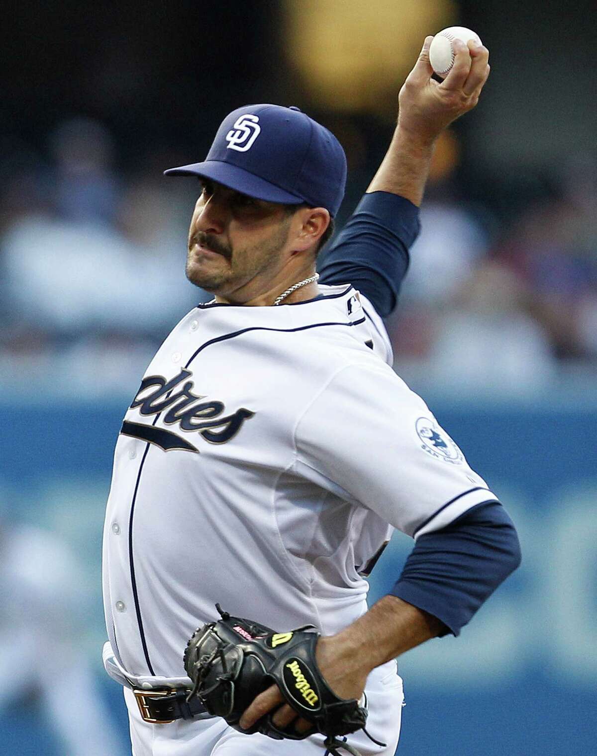 Murphy, Harrison lead Rangers to 2-1 win