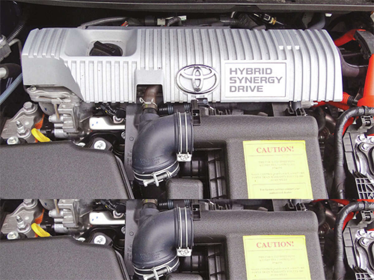 Stretching the Point: 2012 Toyota Prius v Five