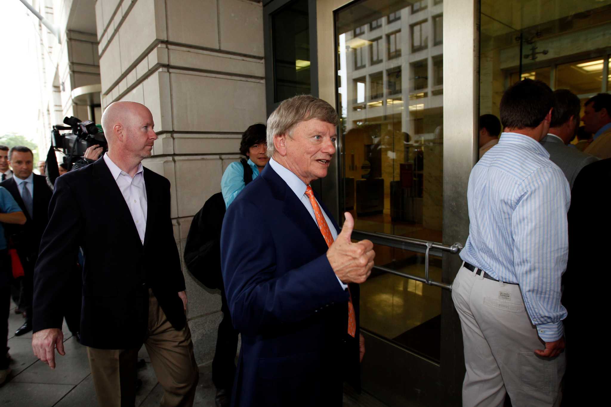 Hardin says some jurors 'outraged' by prosecutors