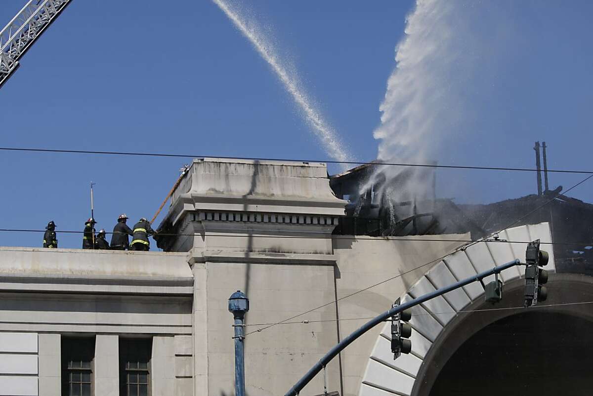 Blaze damages SF Pier 29, central to America's Cup
