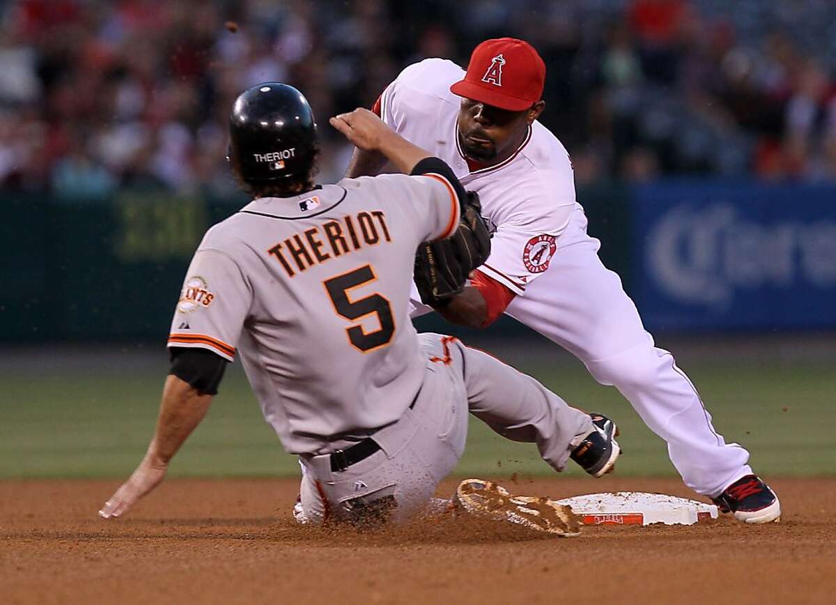 SF Giants shut out for 3rd time in Weaver's return