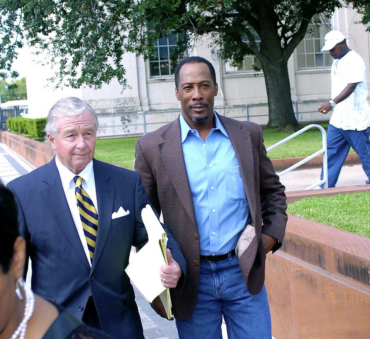 Walker trial staying in Beaumont for now