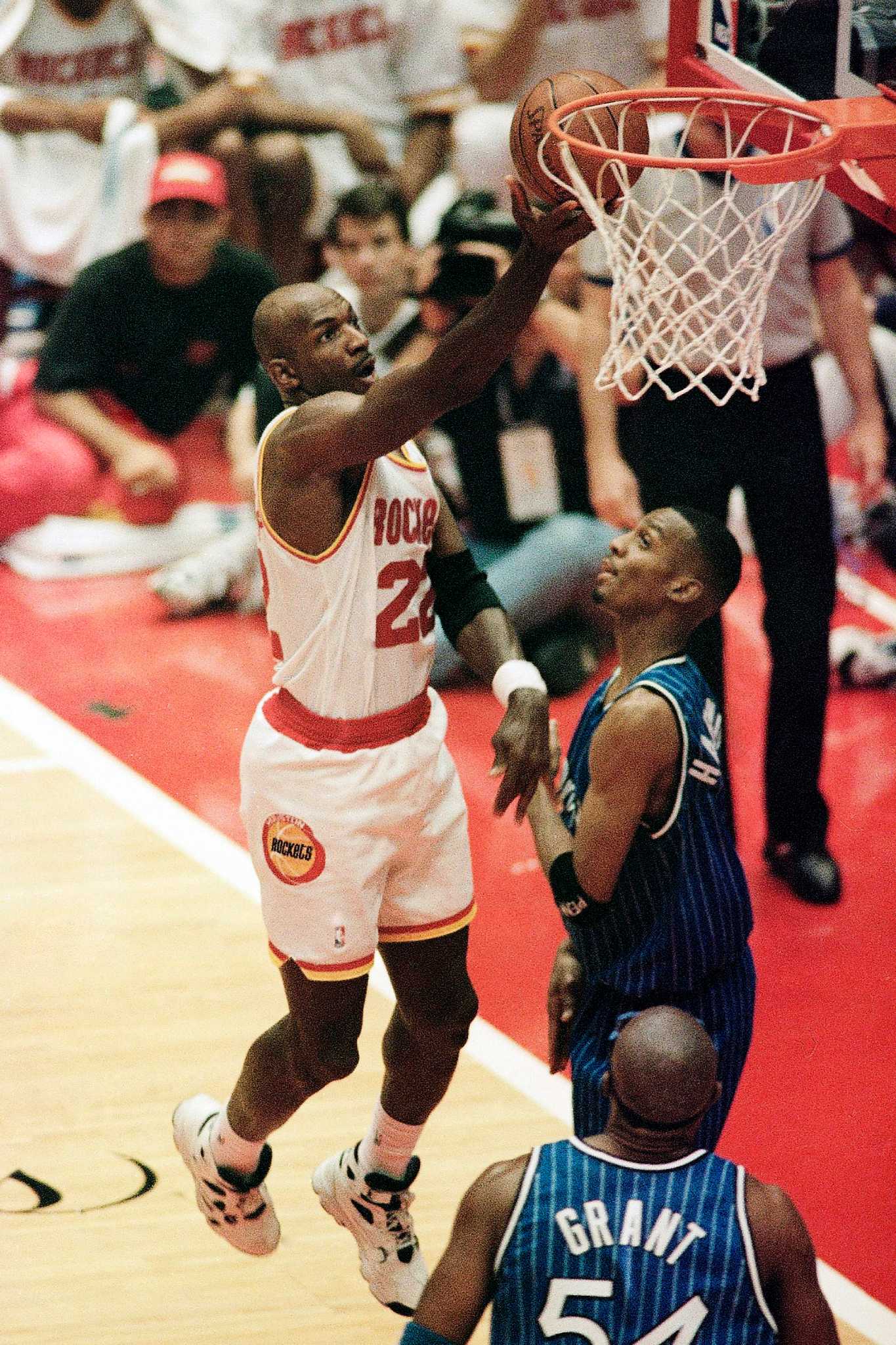 Armstrong case ramps up