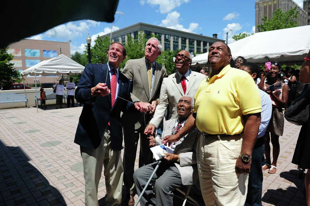 Bridgeport City Hall Annex renamed Margaret E. Morton Government Center