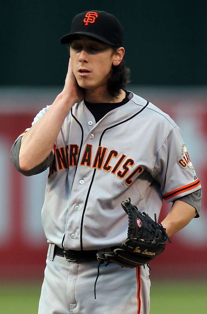 Tim Lincecum has new haircut, attitude
