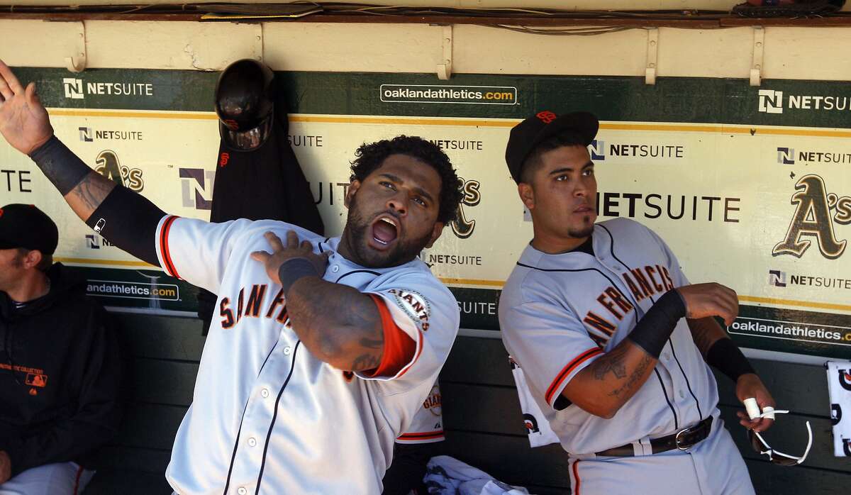 SF Giants survive A's 9th-inning rally, win 9-8