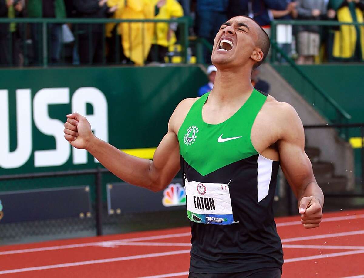 American Ashton Eaton sets decathlon record