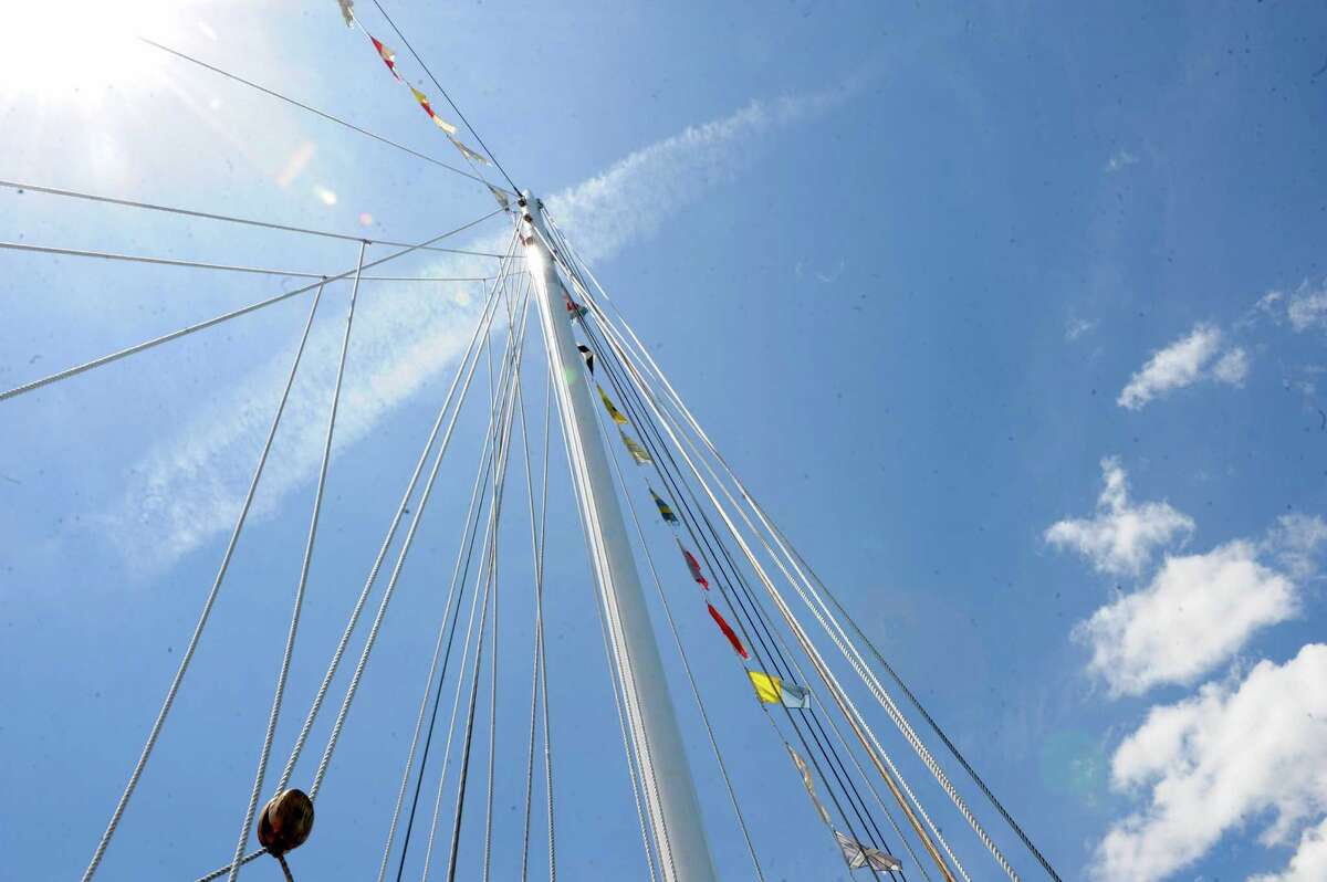 Hundreds experience the Sound at Greenwich Point